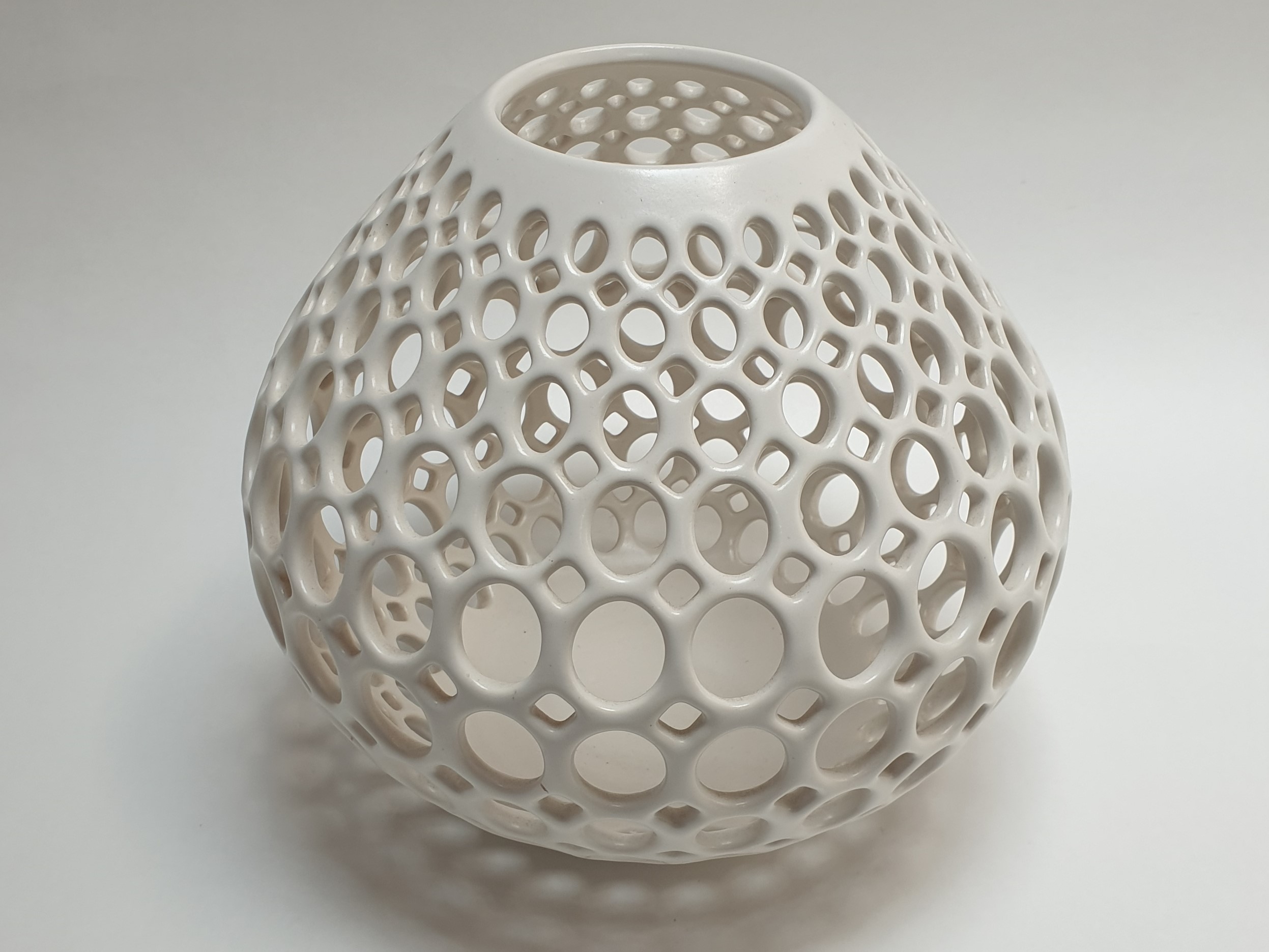 Lynne Meade: amazing Californian ceramics - Gallery40NL